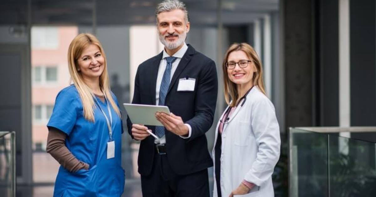 How to Become a Financial Manager in Healthcare | AdventHealth University