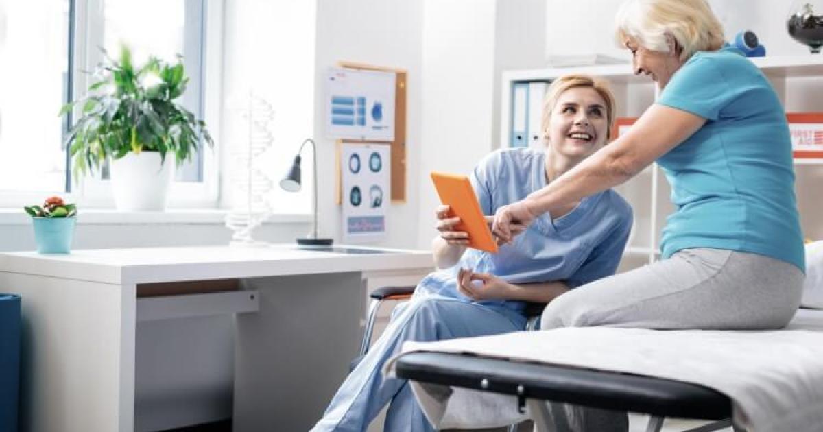 Social Media and Nursing: Tips for Nurses to Promote Health Online ...